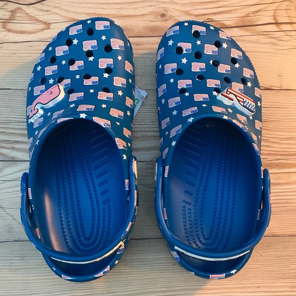 CROCS | Shoes | Crocs Vineyard Vines Classic Clog | Poshmark